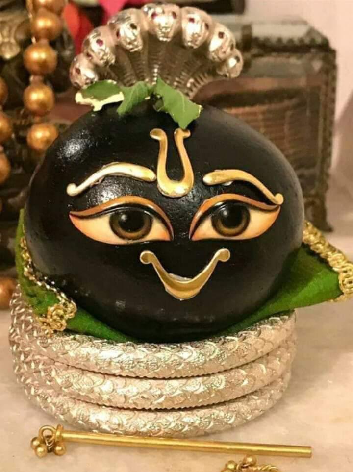 सौम्य व विशेष फलदायी होती है बटुक और काल भैरव की पूजा